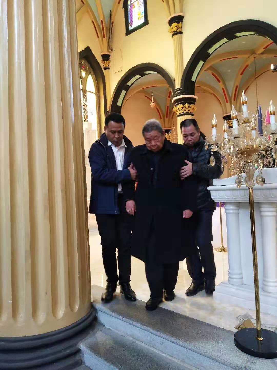 Msgr. Peter Lin Jiashan is the (official) archbishop of Fuzhou - 聖神研究中心 ...